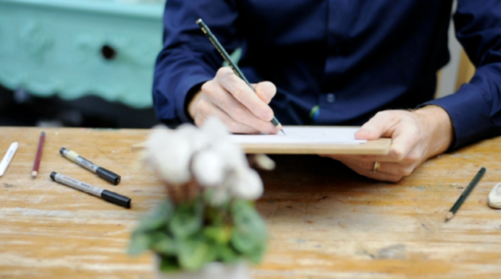7 Ways to Sign Your Paintings - Will Kemp Art School